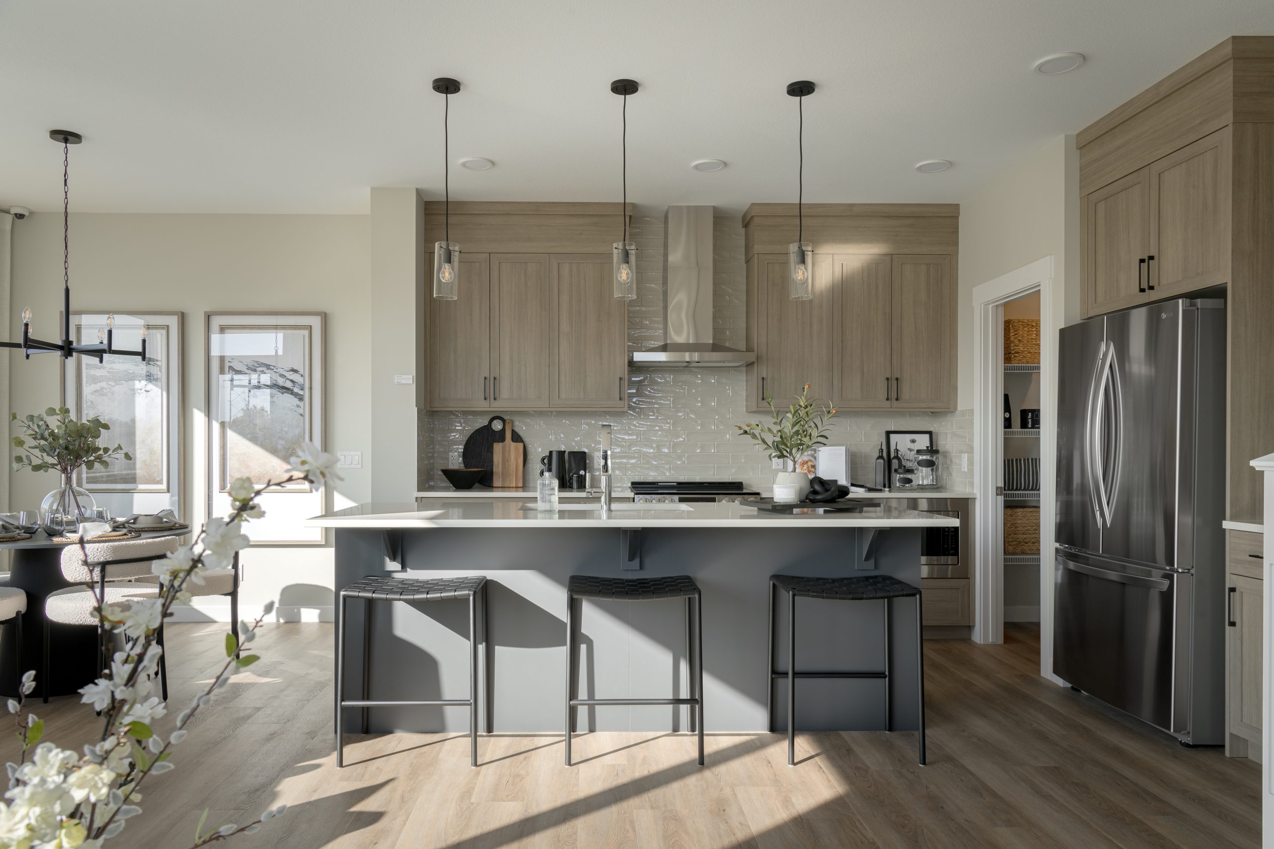 Kinglet by Big Lake | Front Drive 110 - Anthem Alberta Homebuilding